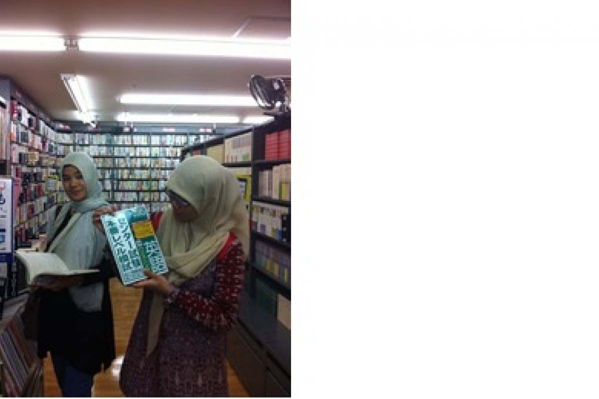 Used Bookstores in Japan｜ZEKKEI Japan
